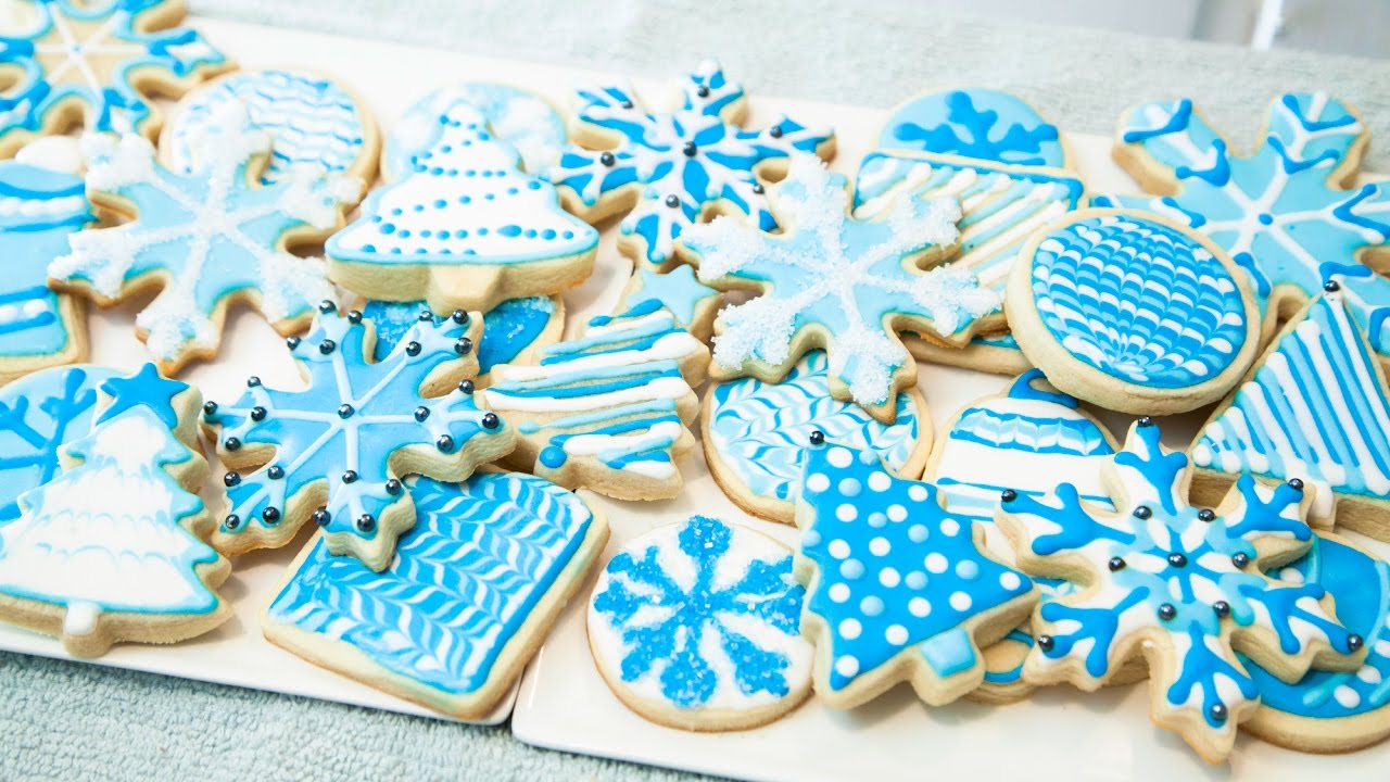 How To Decorate Cookies With Royal Icing For Beginners The Basics You
