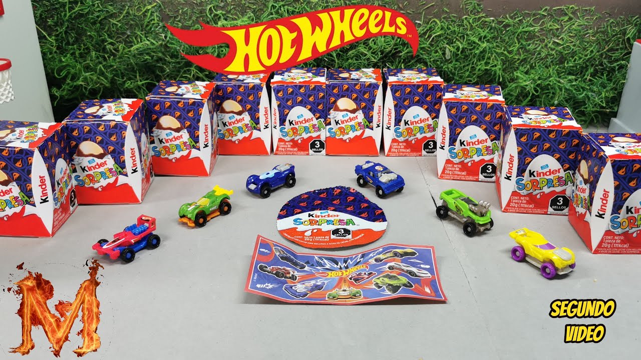 Abriendo 10 Huevos Kinder Sorpresa Colección Hot Wheels Youtube