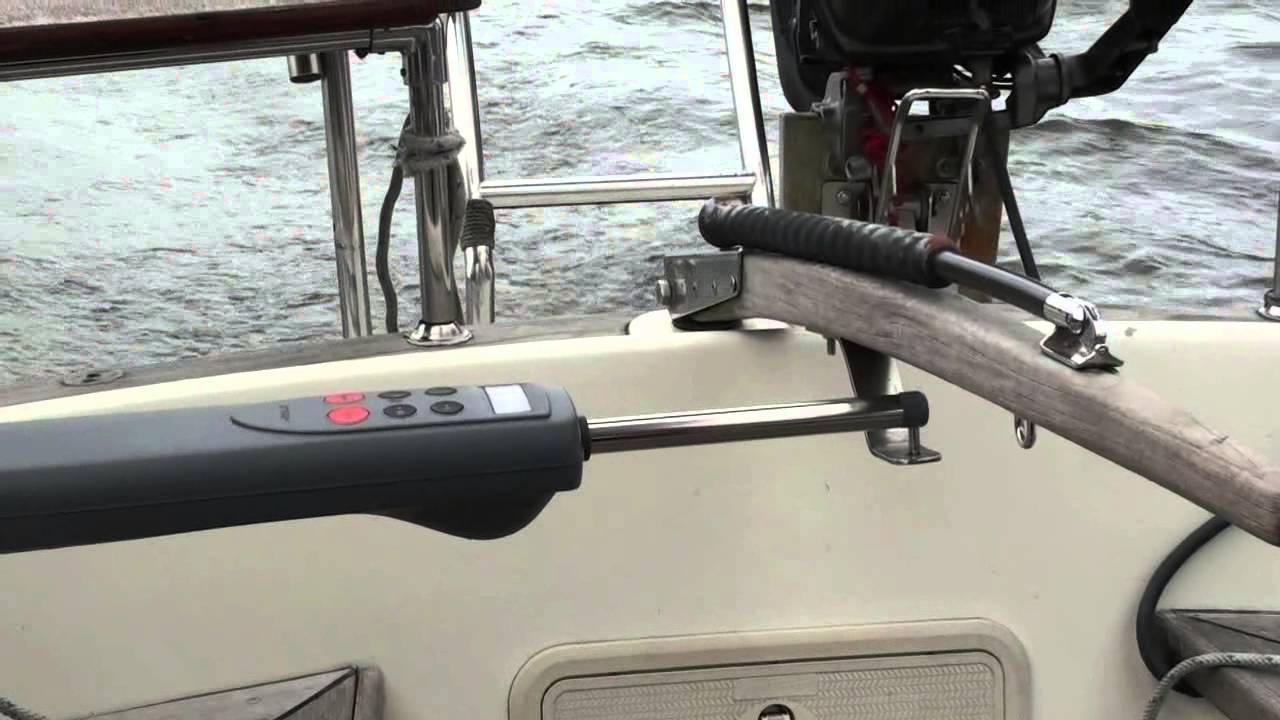 Raymarine St1000 And Gpsmap Youtube