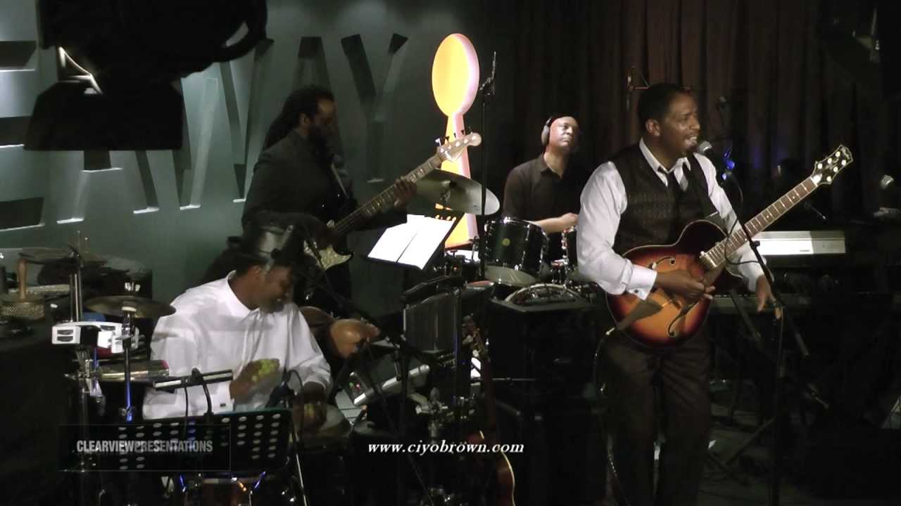 Ciyo Brown Live Performing Jazzy Mood For Love In Hd The Hideaway