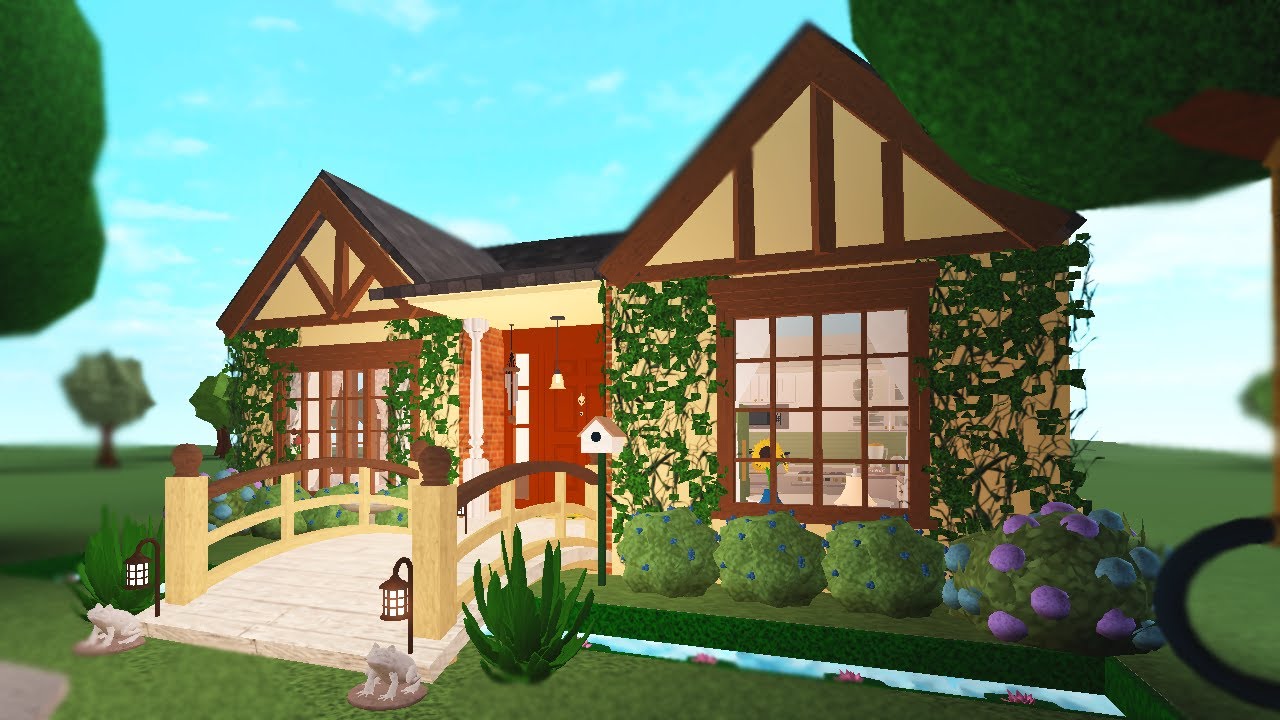Building My Dream House In Bloxburg Roblox Bloxburg Build Tour