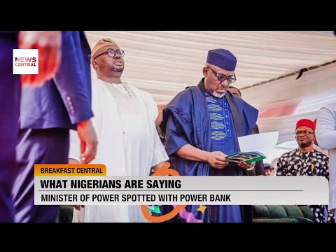 Nigeria S Minister Of Power Sparks Controversy By Using Power Bank At
