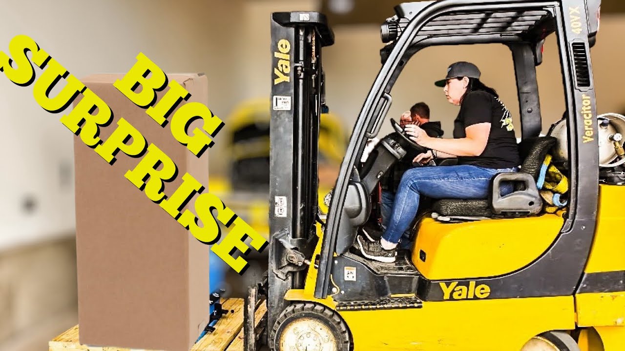 Youtubers Give A Helping Hand Youtube