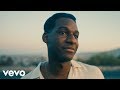 Leon Bridges Beyond Live Official Audio Ft Luke Combs Leon Bridges Mp3 ...