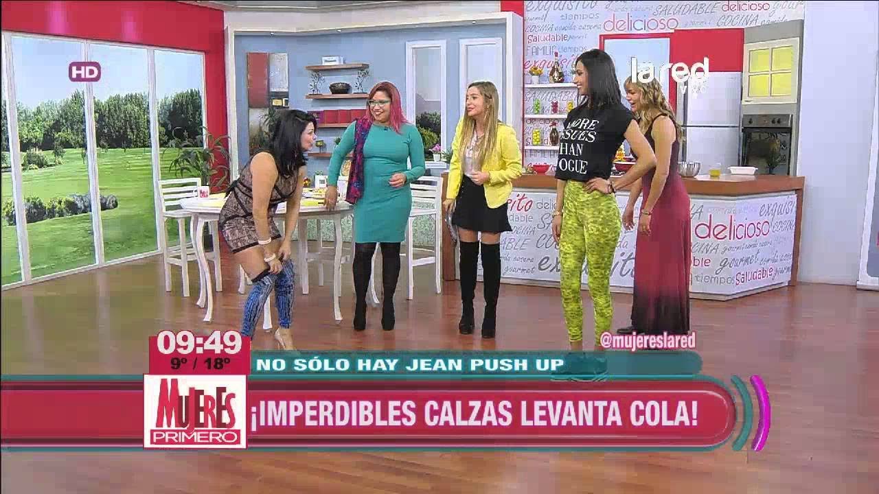 Desfile De Calzas Levanta Cola Youtube