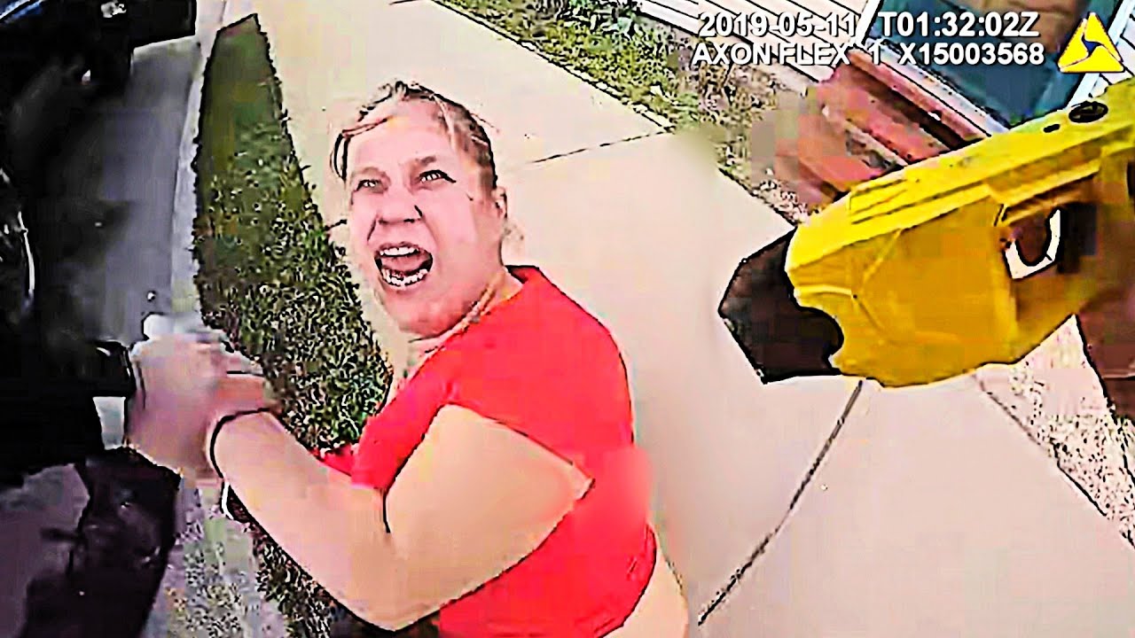 When Dumb Karens Try To Fight Cops Youtube