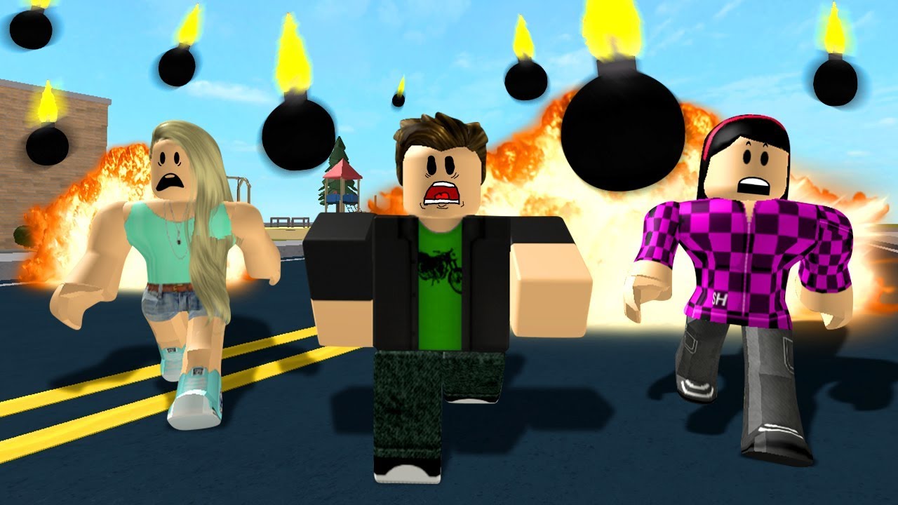 Dodge The Giant Bombs Roblox Youtube