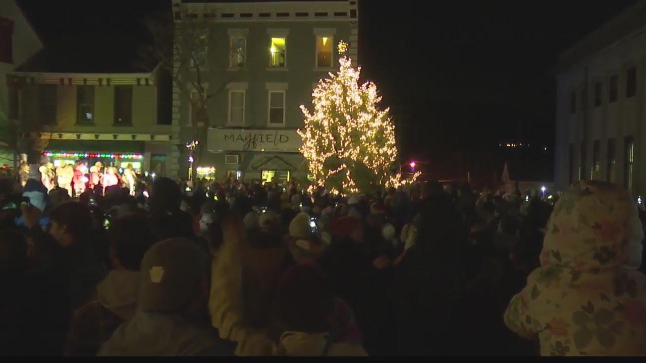 Winterfest Tree Lighting In Hollidaysburg Youtube
