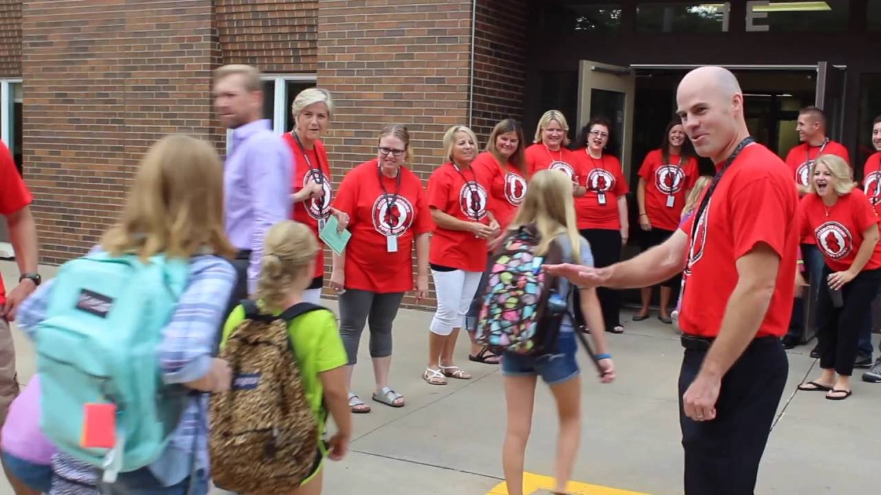 First Day Of School At Stonebridge Elementary 2016 Youtube