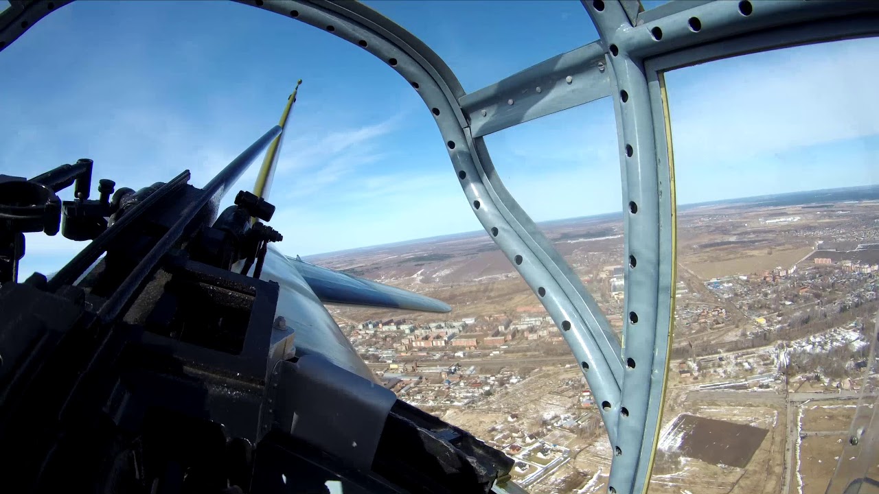 Il 2 Flight Rear View From The Gunner S Cabine Youtube