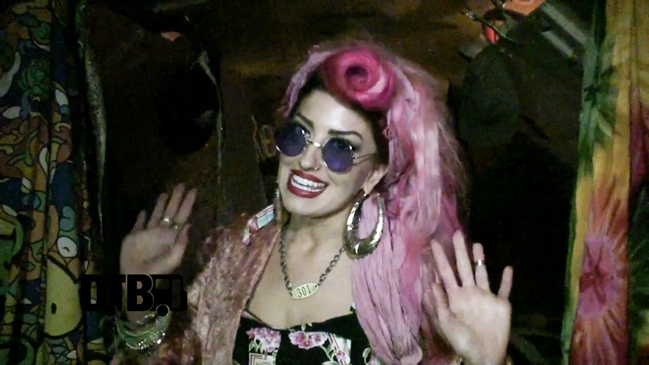 Neon Hitch Bus Invaders Ep 731 Youtube