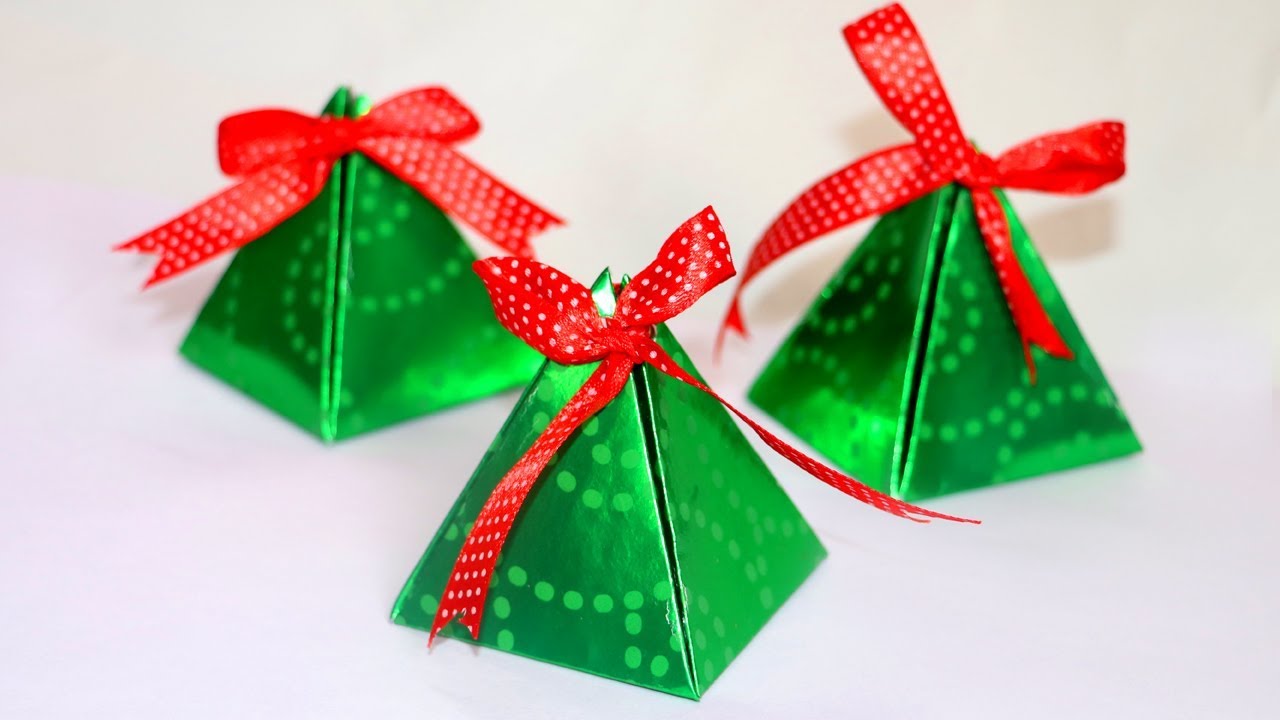 How To Make A Christmas Gift Box Out Of Paper At Katrina Bates Blog