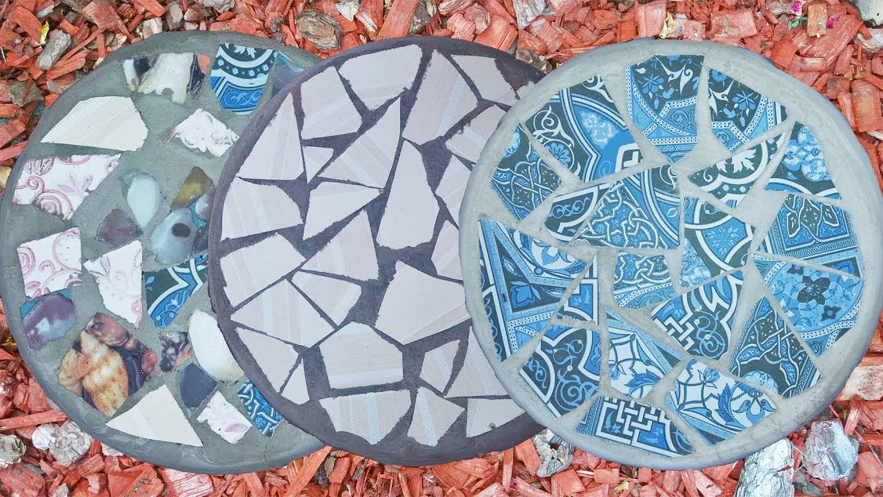 Easy Diy Mosaic Stepping Stones Paint A Monarch Butterfly Stepping