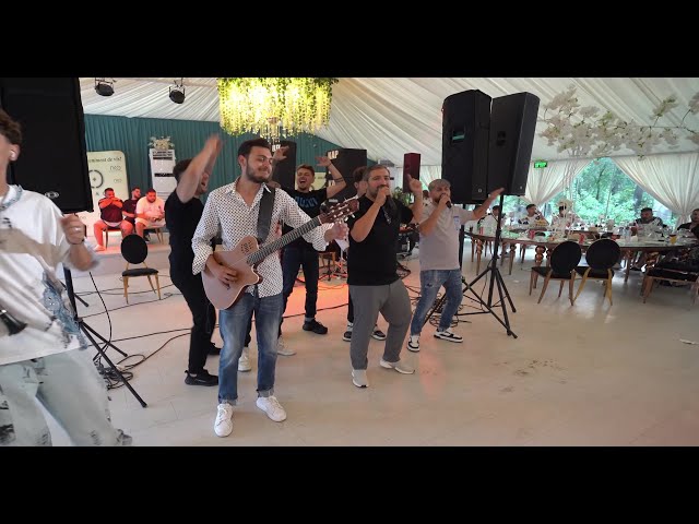 Hit 2025 Marius Babanu – Un Sarut Pe Gat - Manele Noi