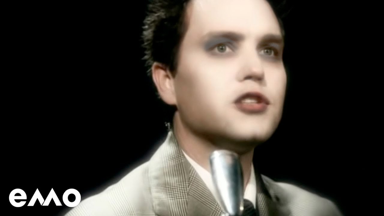 Blink 182 I Miss You But It S Emo Youtube Music