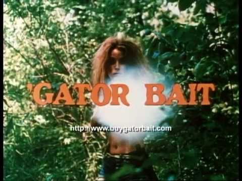 Gator Bait Trailer In French Youtube