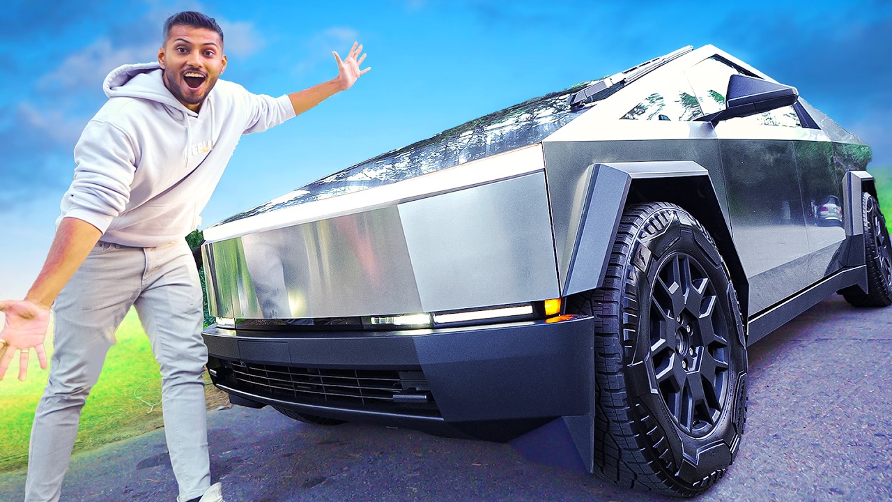 I Tried Tesla Cybertruck Youtube