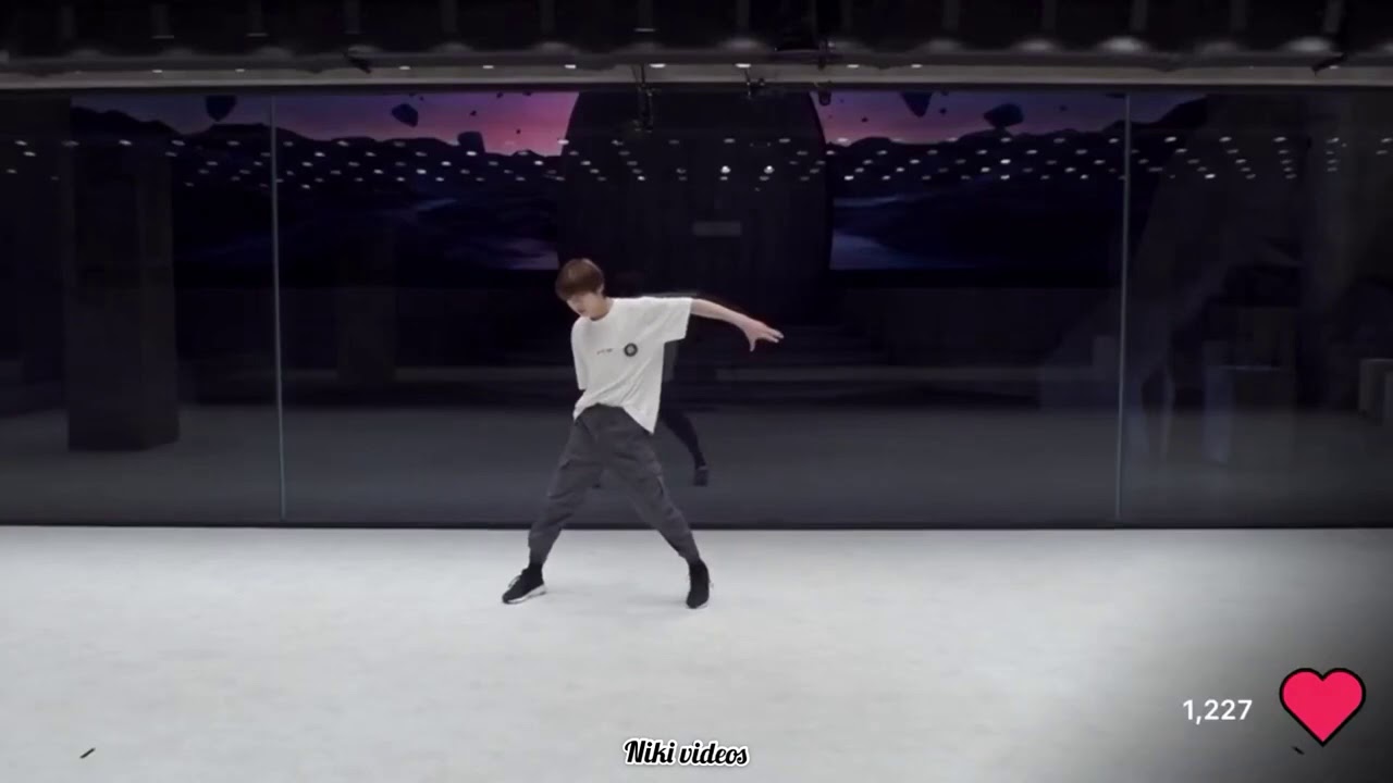 Enhypen S Niki Calling Run To You Dance Practice Youtube