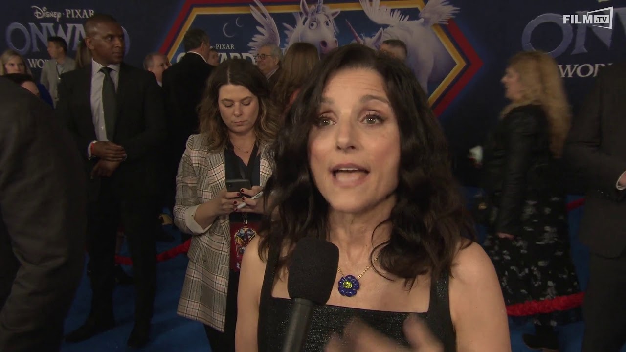Onward Interview Julia Louis Dreyfus Englisch English 2020 Youtube