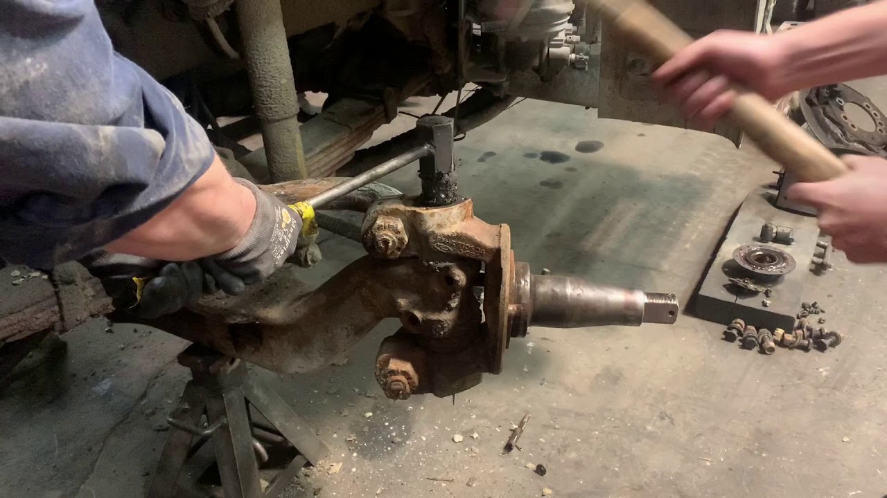 King Pin Seal Installation At Georgia Farber Blog