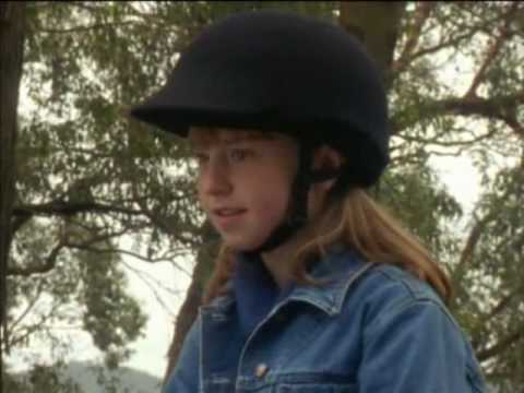 Grand Galop S01x01 Part3 Bienvenue Au Club Avi Youtube