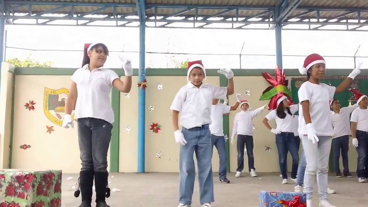 Copia De Baile De Navidad 2015 Constituyente Celestino Perez Y Perez
