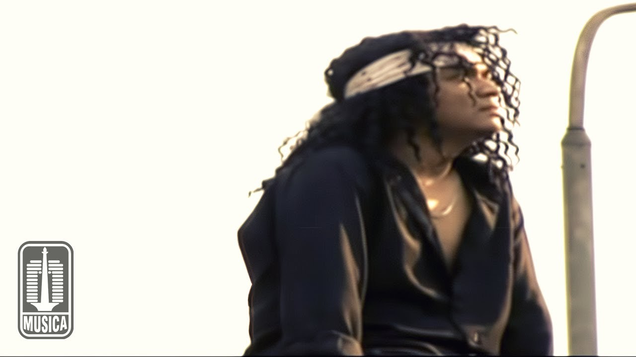 Seurieus Gelap Mata Official Music Video Youtube Music