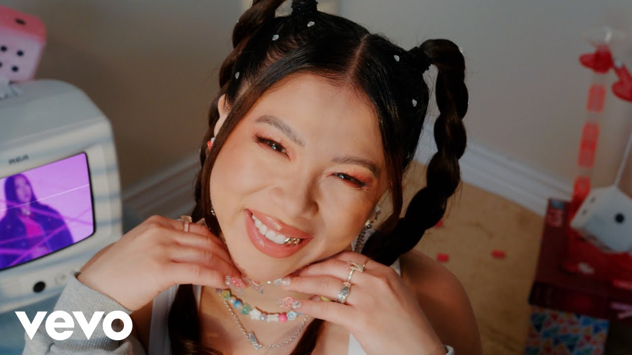Thuy Figured U Out Official Music Video Youtube