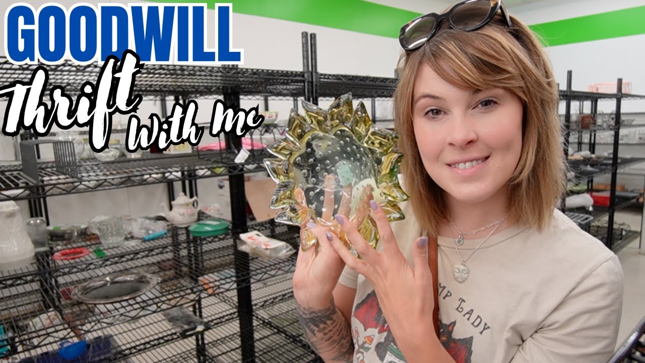 Early To Goodwill Thrift With Me Reselling Youtube