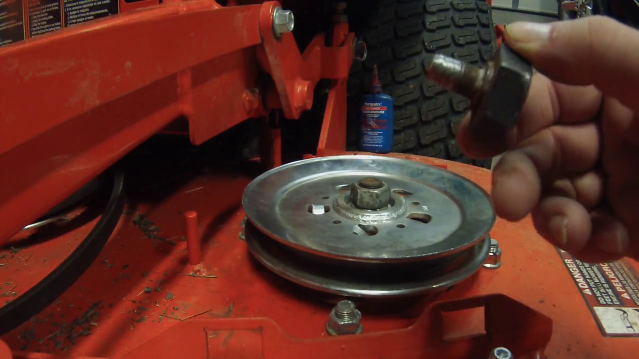 Fixing A Spindle Shaft On A Zero Turn Mower Kubota Z725 Youtube