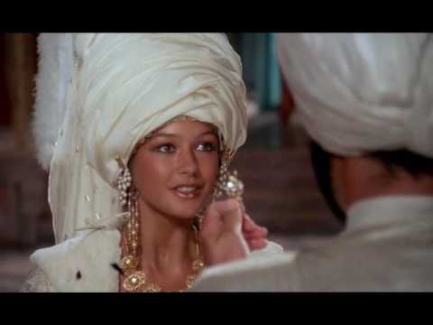 Catherine Zeta Jones 1001 Nuits Les Clips Youtube