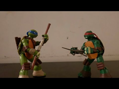 Tmnt 2012 Stop Motion Leo Vs Mind Controlled Raph Youtube