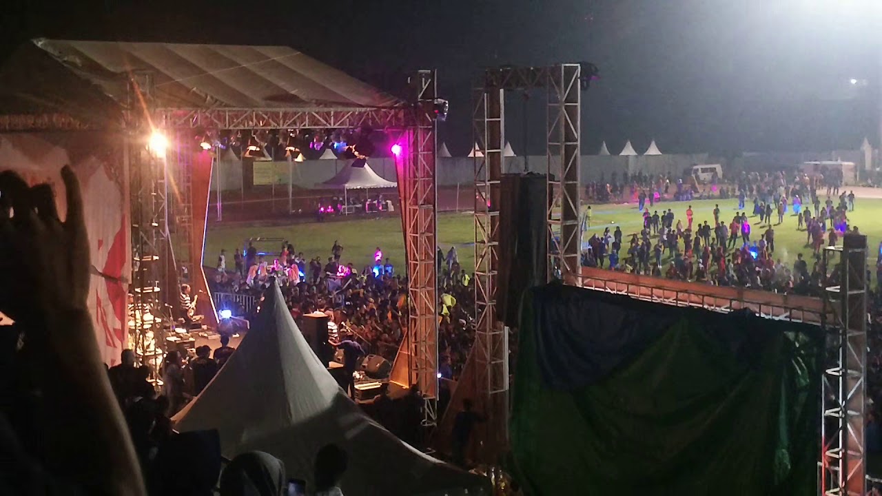 Tipe X At Pembukaan Fornas V Kalimantan Timur 2019 Part1 Youtube Music