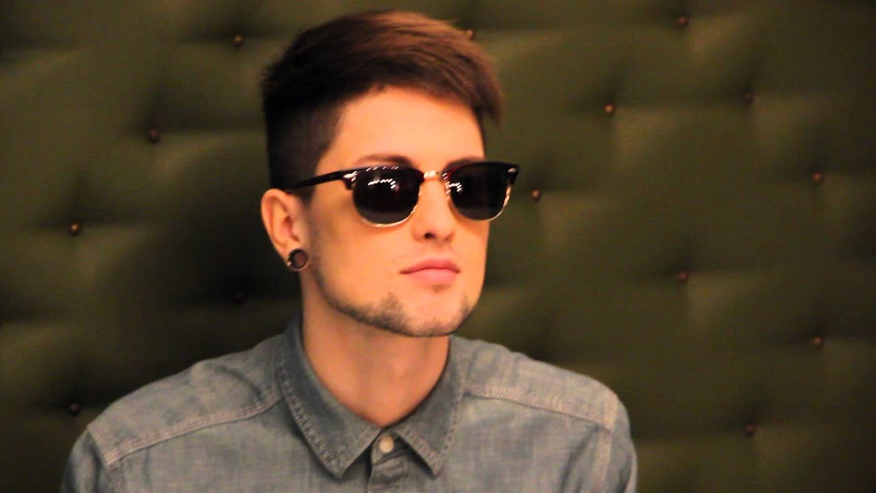 9five Backstage Youtube