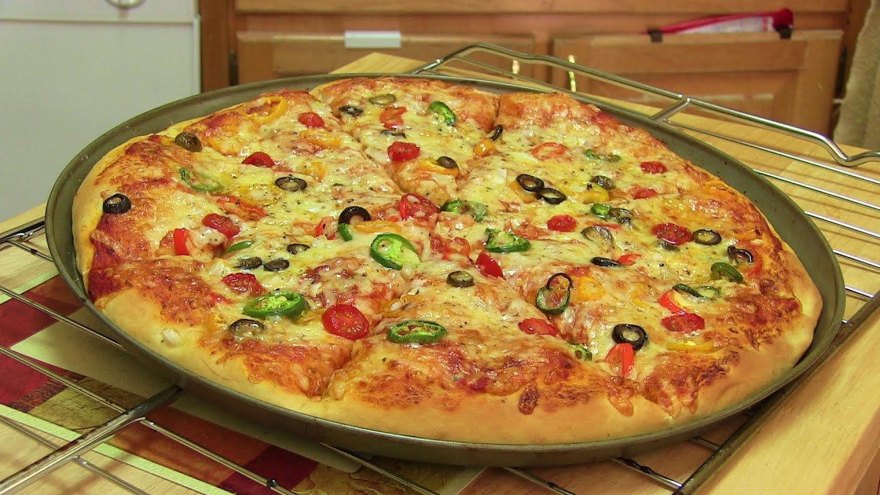 Homemade Pizza Video Recipeô é å Start To Finish Pizza Recipe With Dough