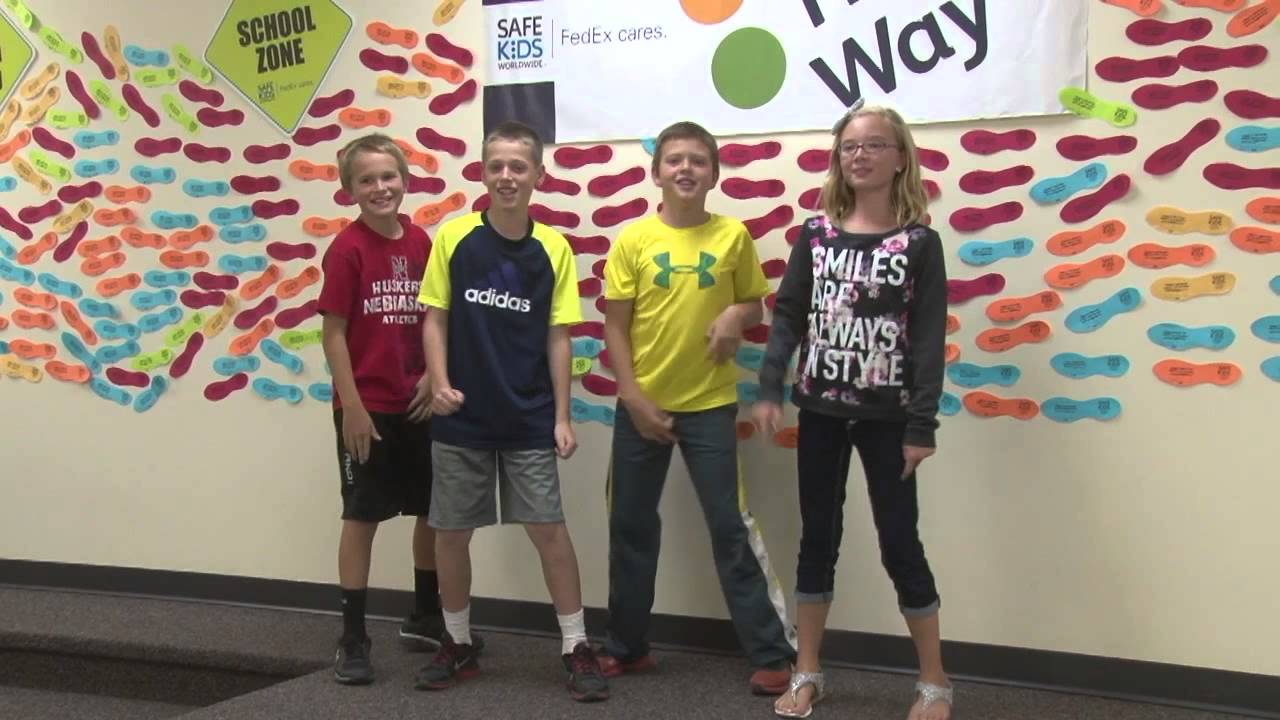 Safe Kids Walk This Way At Kahoa Elementary School Youtube