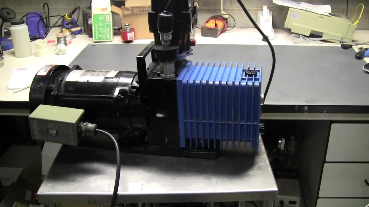 Precision Scientific Vacuum Pump Dd 195 Youtube