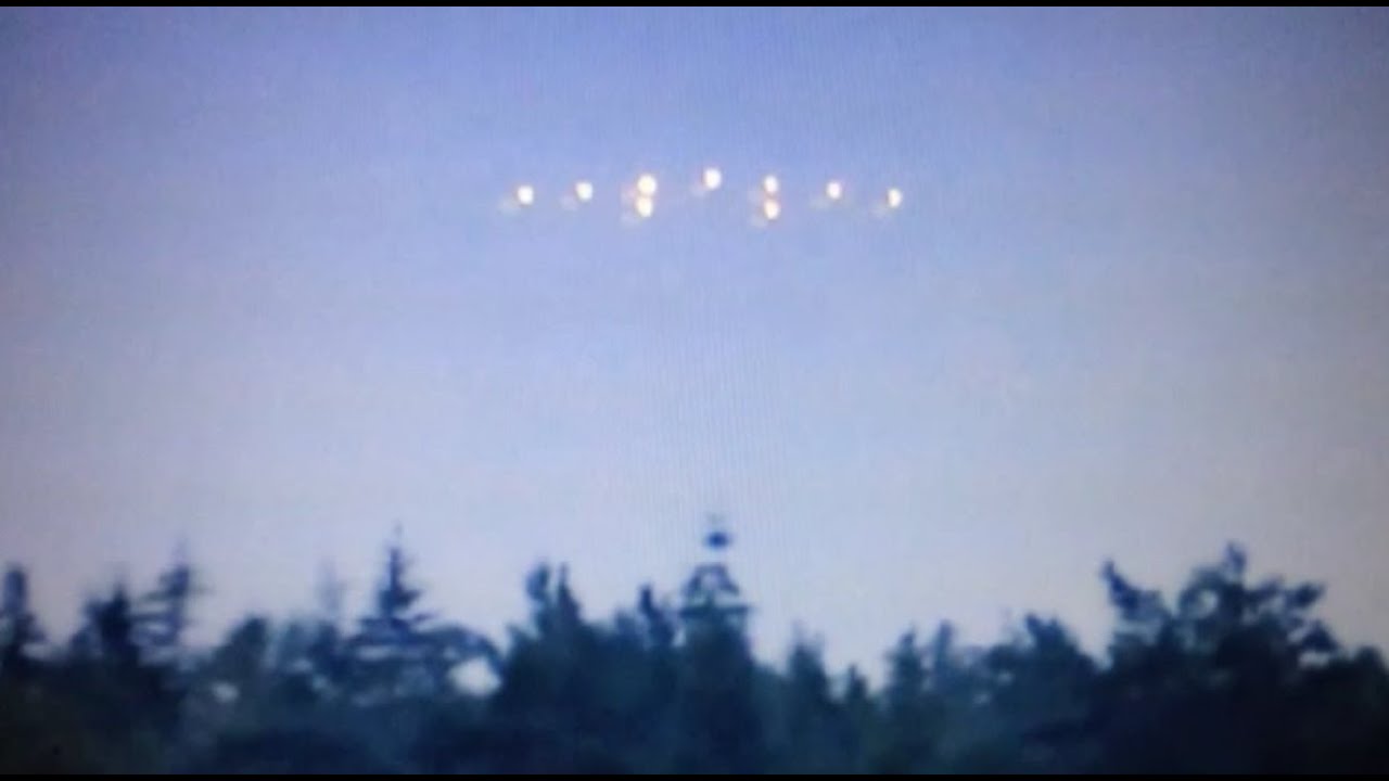 Mass Fleet Ufo S Over England Hd Amazing Ufo Sightings Youtube