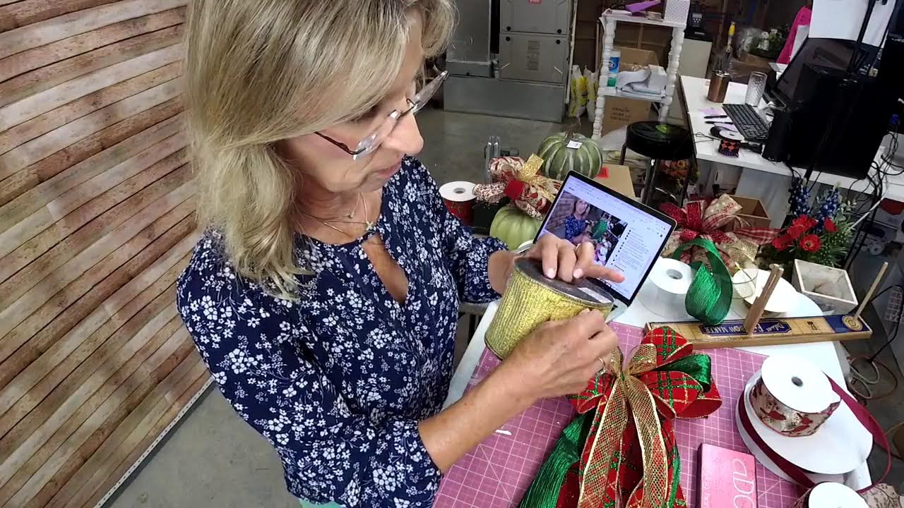 How To Make Bows Youtube