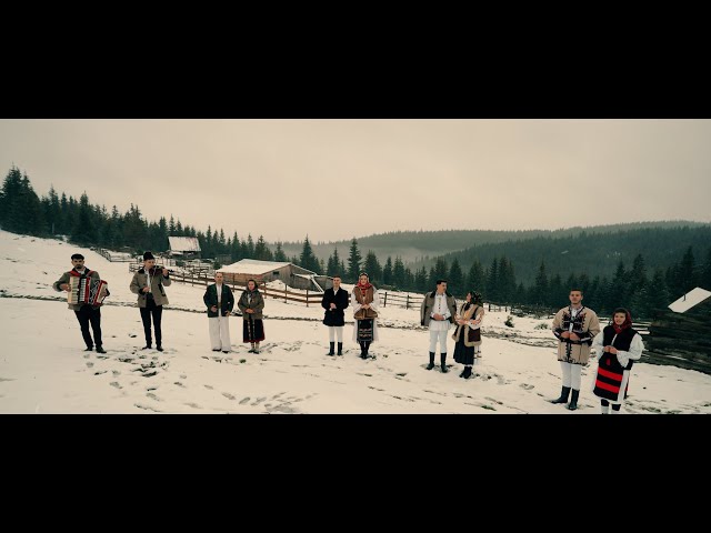 Colindatorii Ardealului - Cele mai frumoase colinde traditionale