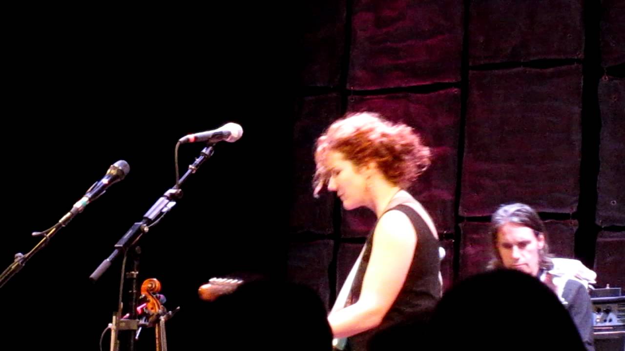 Kathleen Edwards Asking For Flowers World Cafe Live At The Queen