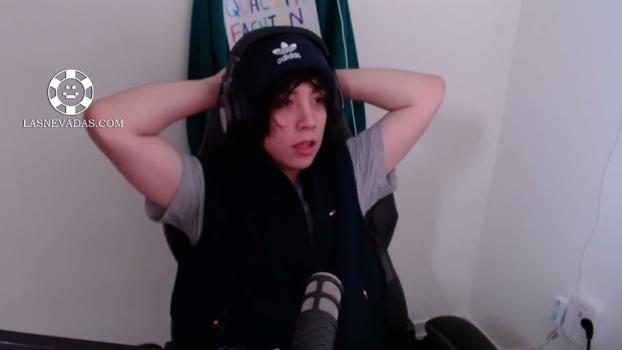 Quackity Realizes That He Didn T Turn In A School Homework Mid Stream