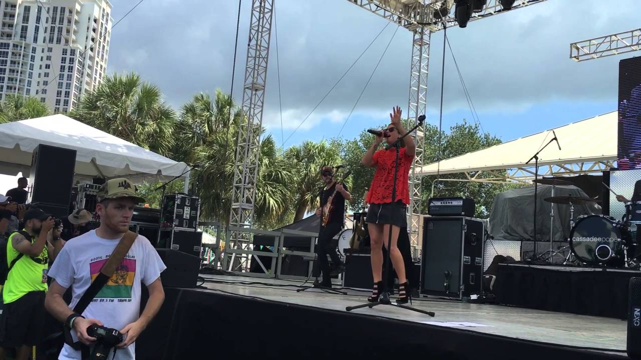 Summer Cassadee Pope 5 1 2016 Youtube