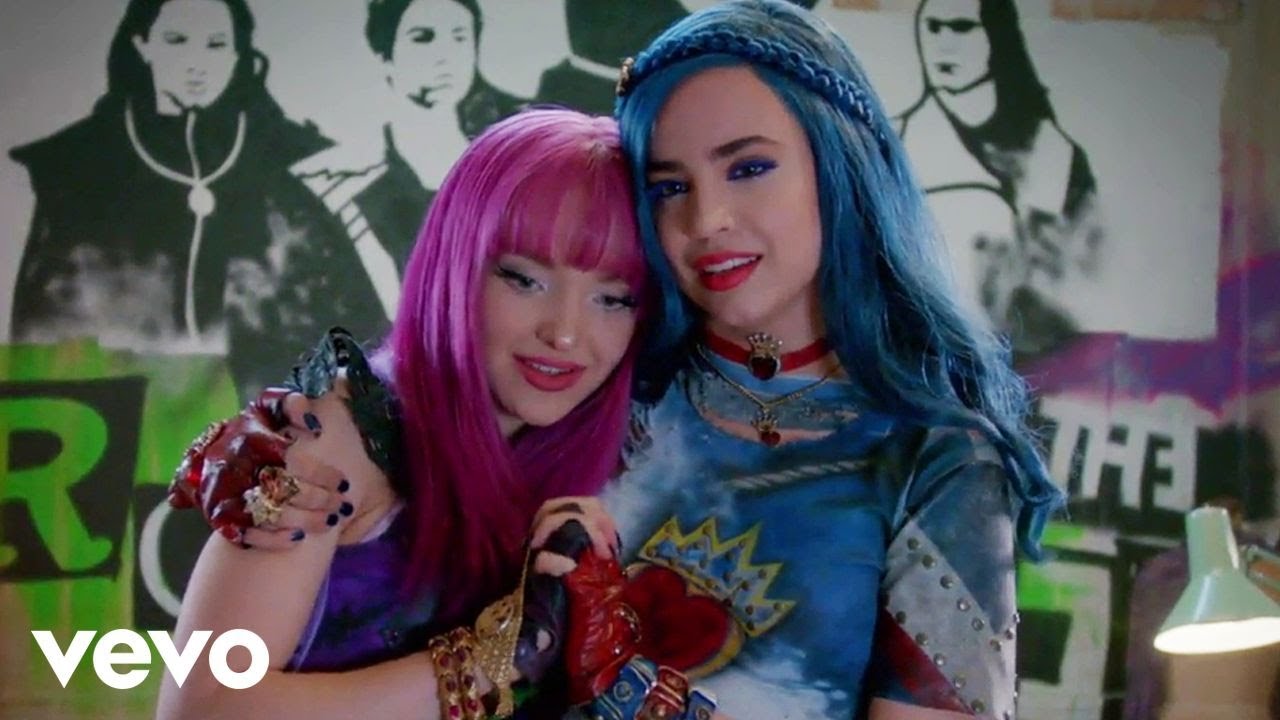 Dove Cameron Sofia Carson Space Between From Descendants 2