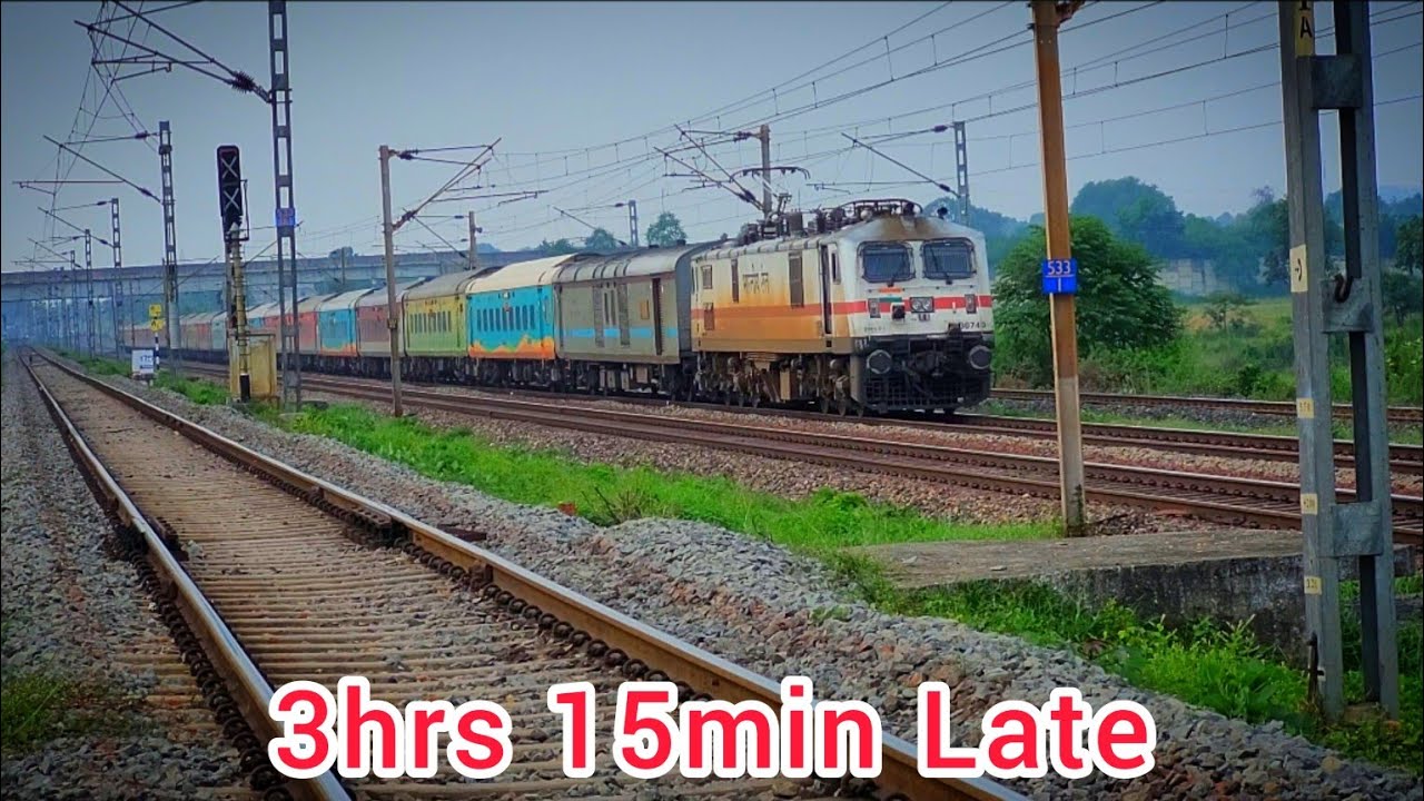20821 Pune Santragachi Humsafar Express Youtube