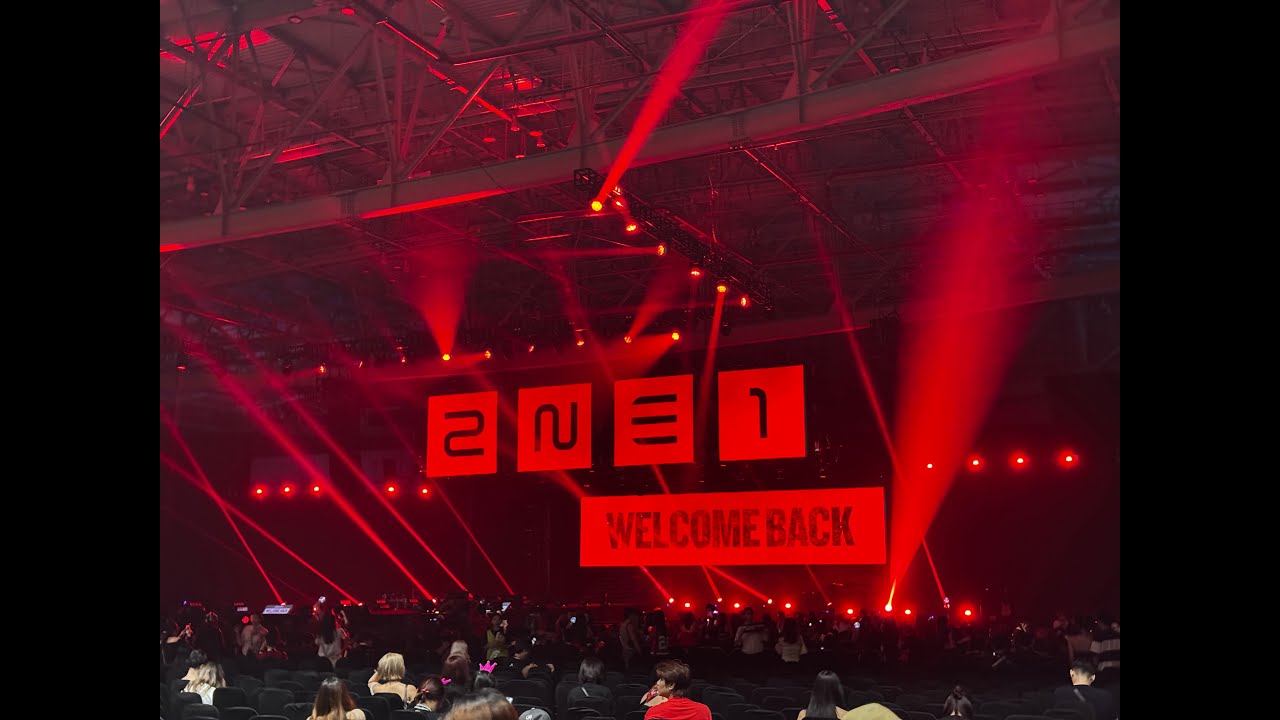 Lonely 2ne1 Asia Tour Welcome Back In Ho Chi Minh 4k Fancam