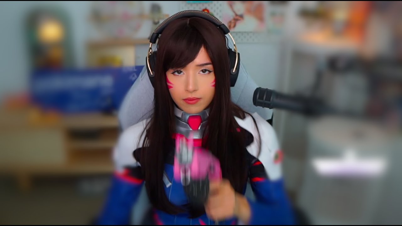 Pokimane Shows Off Her Cosplay Youtube
