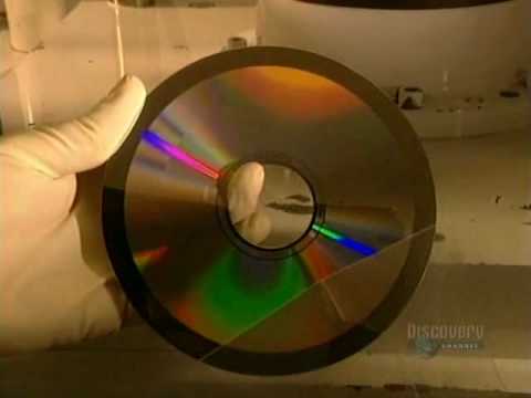 How Cds Are Made A Look Inside The High Tech Process Wonderlearning Blog