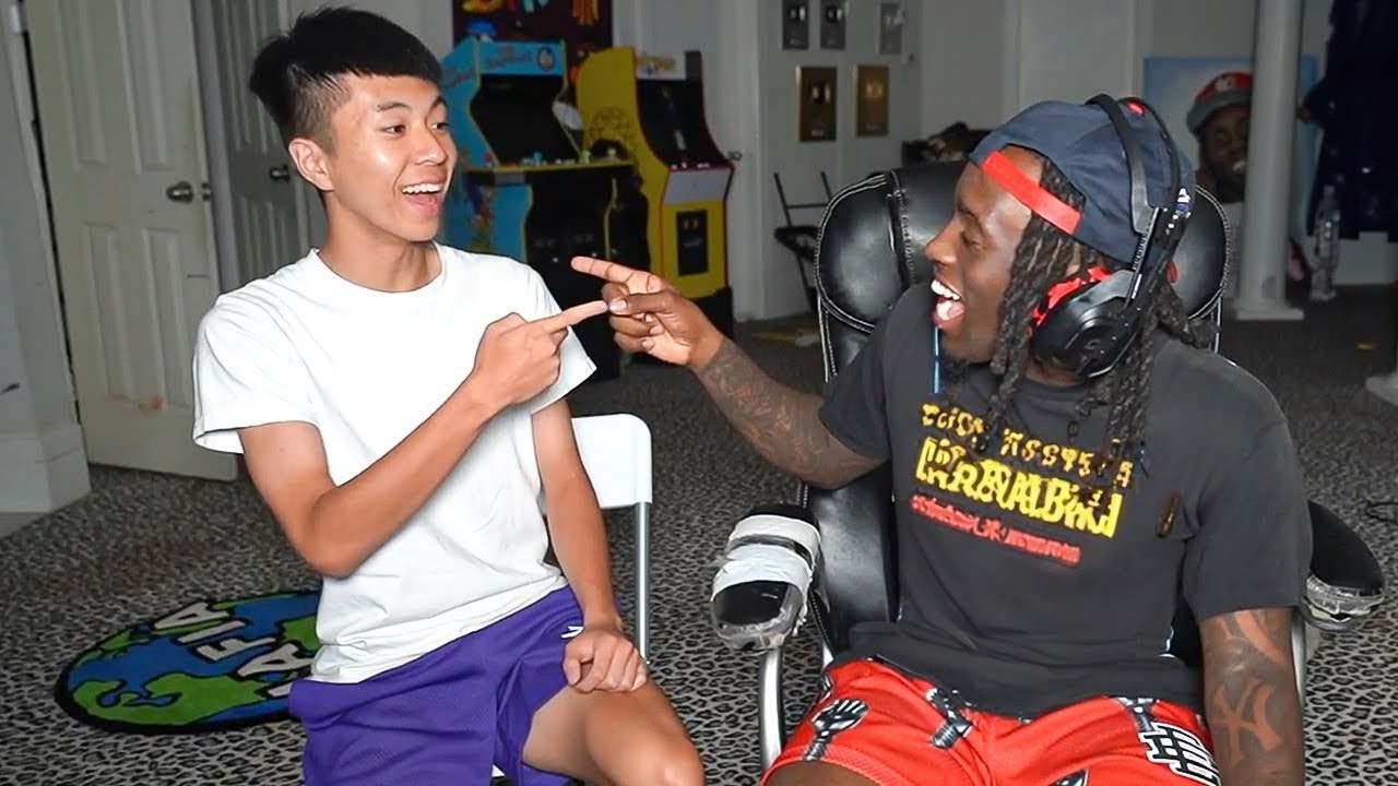 Kai Cenat Kisses Rayquan Lee Ayoooo Youtube