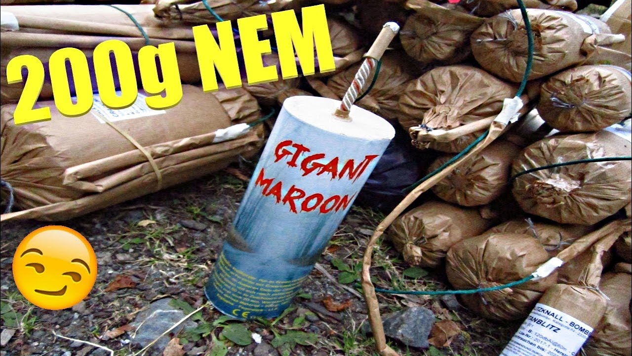 Gigant Maroon 200g Nem Zylinderbombe 4k Youtube